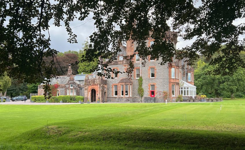 Sue Q's World – Traveling & Environment